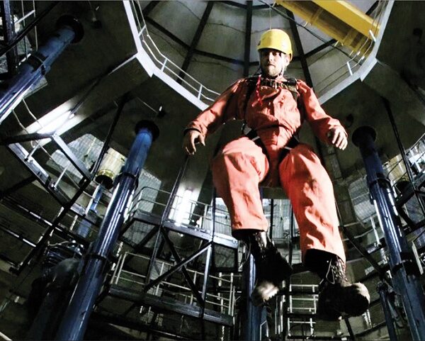 MSA 68202-00L Latchways R20 Personal Rescue Device With Larges Harness ...