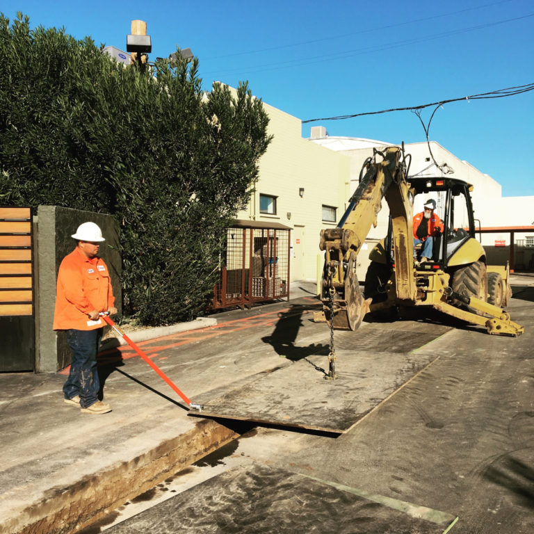 SAFE-T-STIK STS-001 Standard Magnetic Tag Line Safety Tool - Durasafe Shop