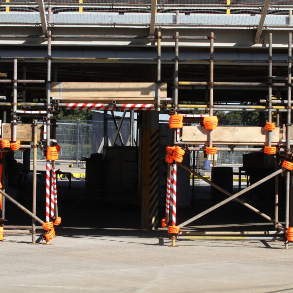 SCAFFPAD Scaffolding Safety Impact Protection Foam Pad Orange ...